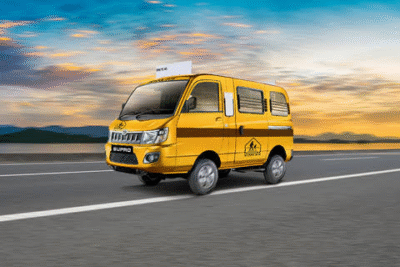 Top 5 School Vans in India 2025: Safety, Value & Low Cost Ownership ...